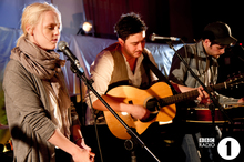 Laura Marling Tour Announcements 2024 & 2025, Notifications, Dates ...