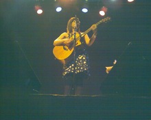 Lisa Loeb Tickets, Tour Dates & Concerts 2026 & 2025 – Songkick