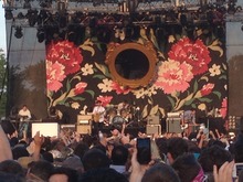 Vampire Weekend Tour Announcements 2023 & 2024, Notifications, Dates ...