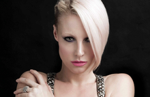 Emma Hewitt Tour Announcements 2025 & 2026, Notifications, Dates ...